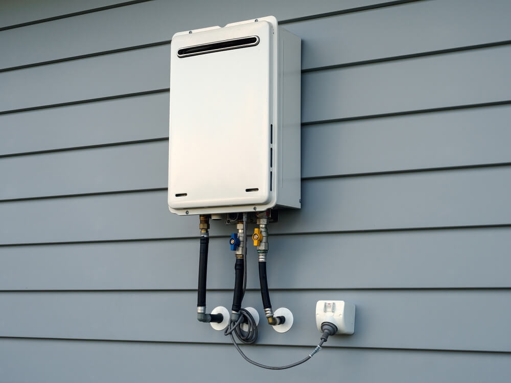 Can a Tankless Water Heater Be Installed Outside? Pro Tips! | Smart ...