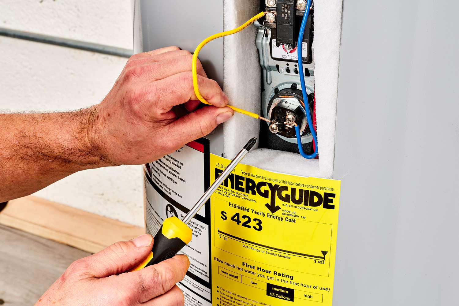 Do Gas Water Heaters Have Heating Elements? Unveiling Facts! | Smart ...